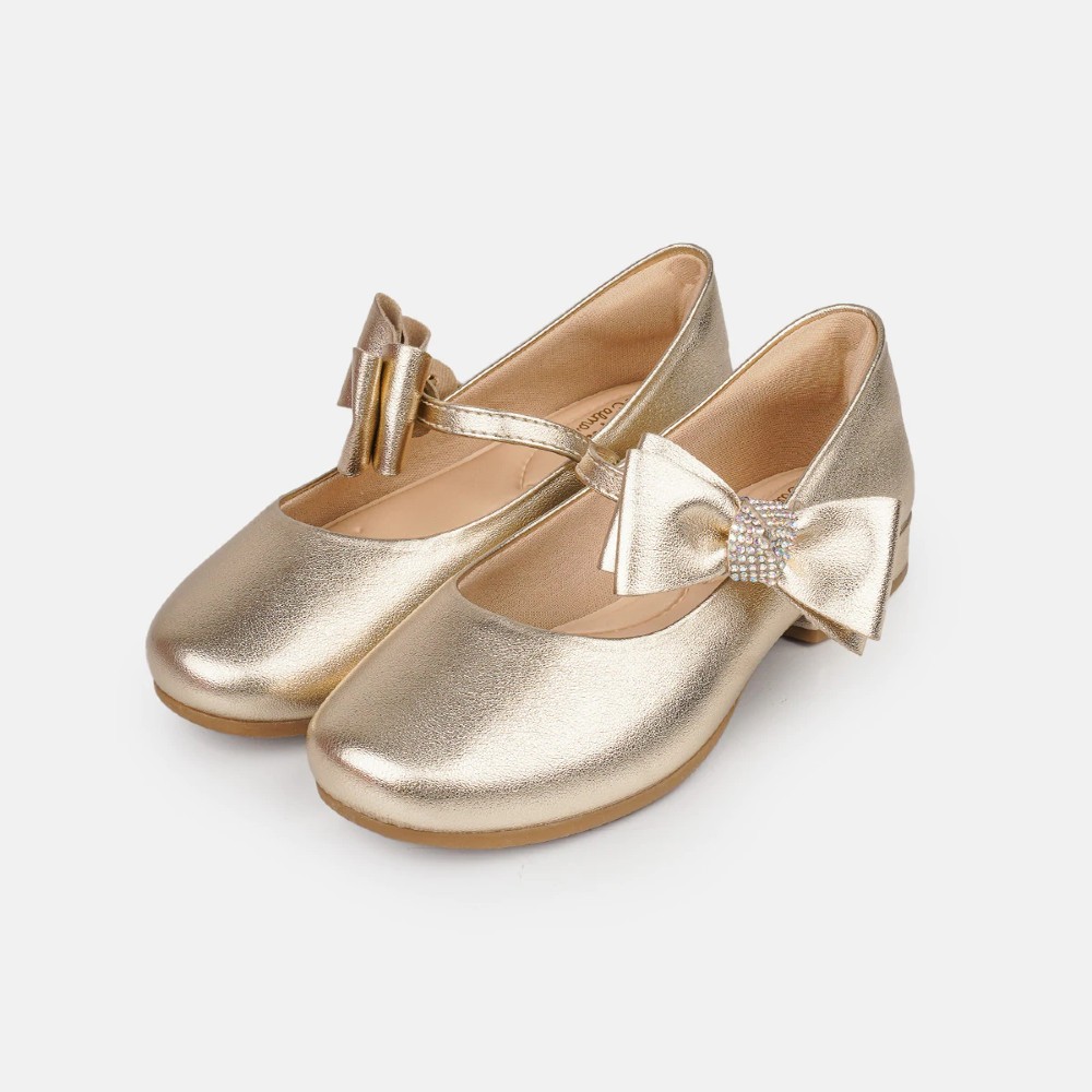 Pé de Criança - Loja Virtual Sapatos Infantis